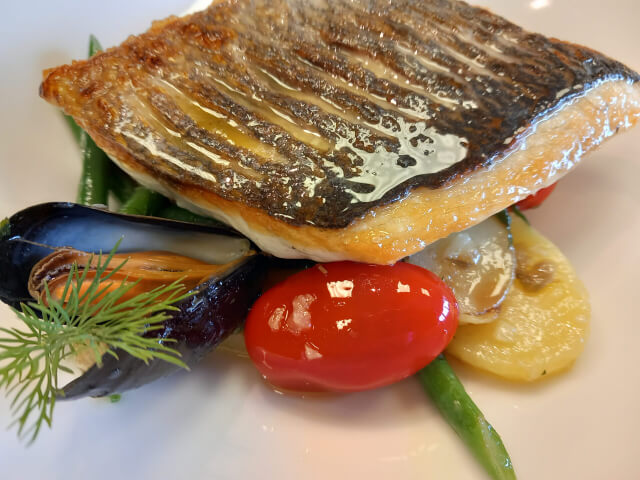 Fish & Shellfish - Prepare, Cook & Serve